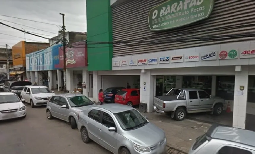 Após discussão, mulher é esfaqueada em loja de auto peças na Baixa de ...