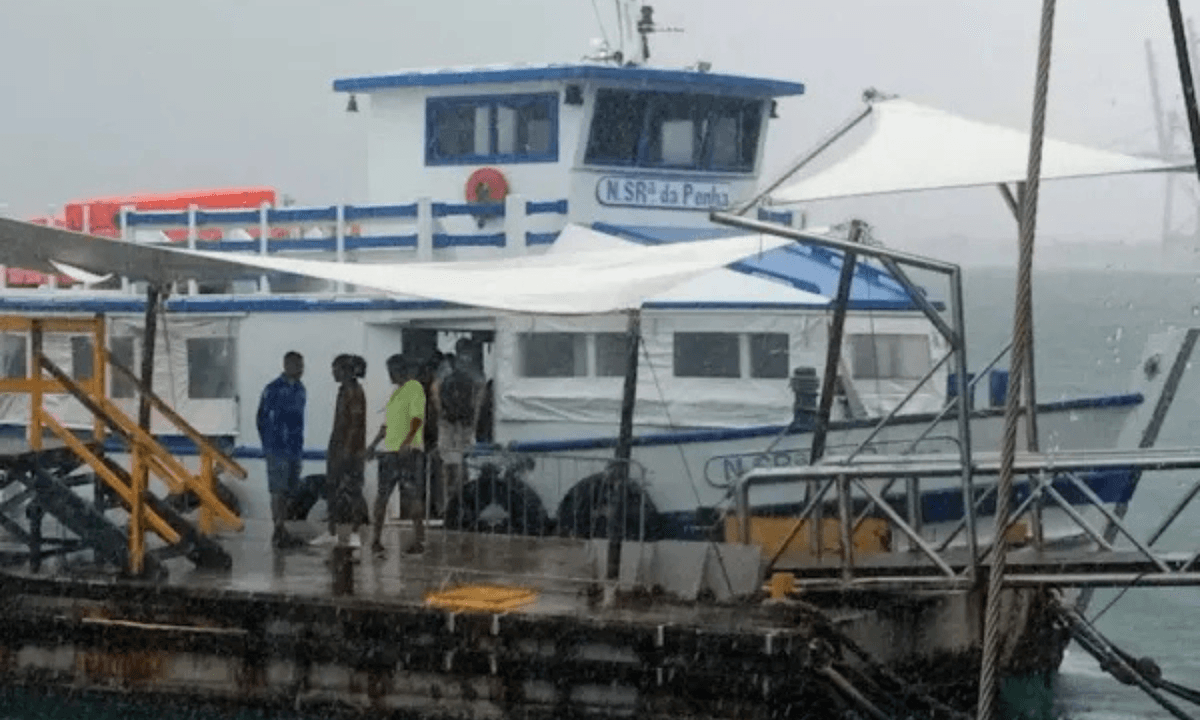 Travessia Salvador-Mar Grande volta a ser suspensa neste sábado