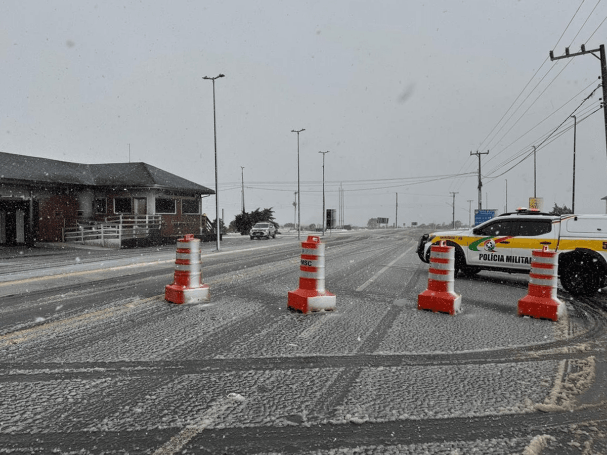 Neve é registrada pela primeira vez no Brasil em 2025