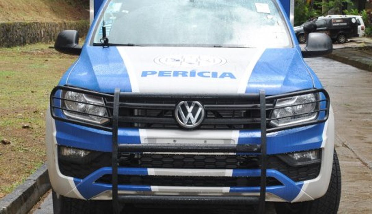 Por que as viaturas do IML são chamadas de "rabecão"? Aratu On Explica